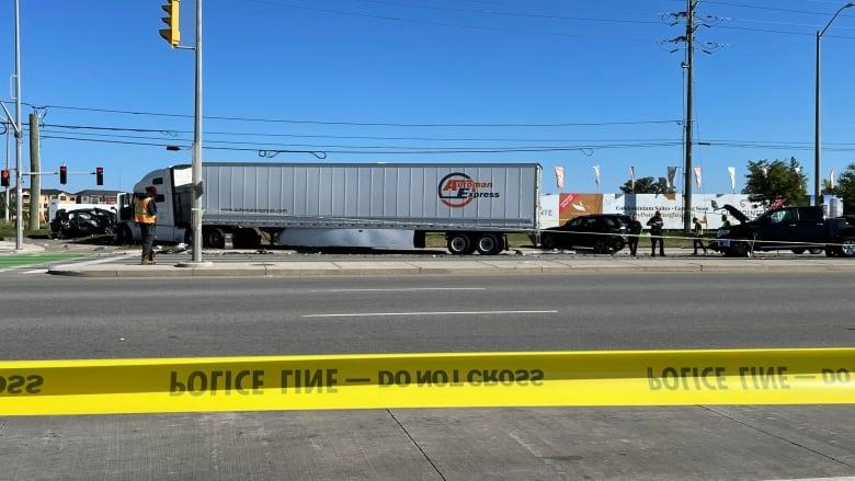 Une Femme Décédée Et 15 Blessés Après Un Carambolage à Brampton Radio