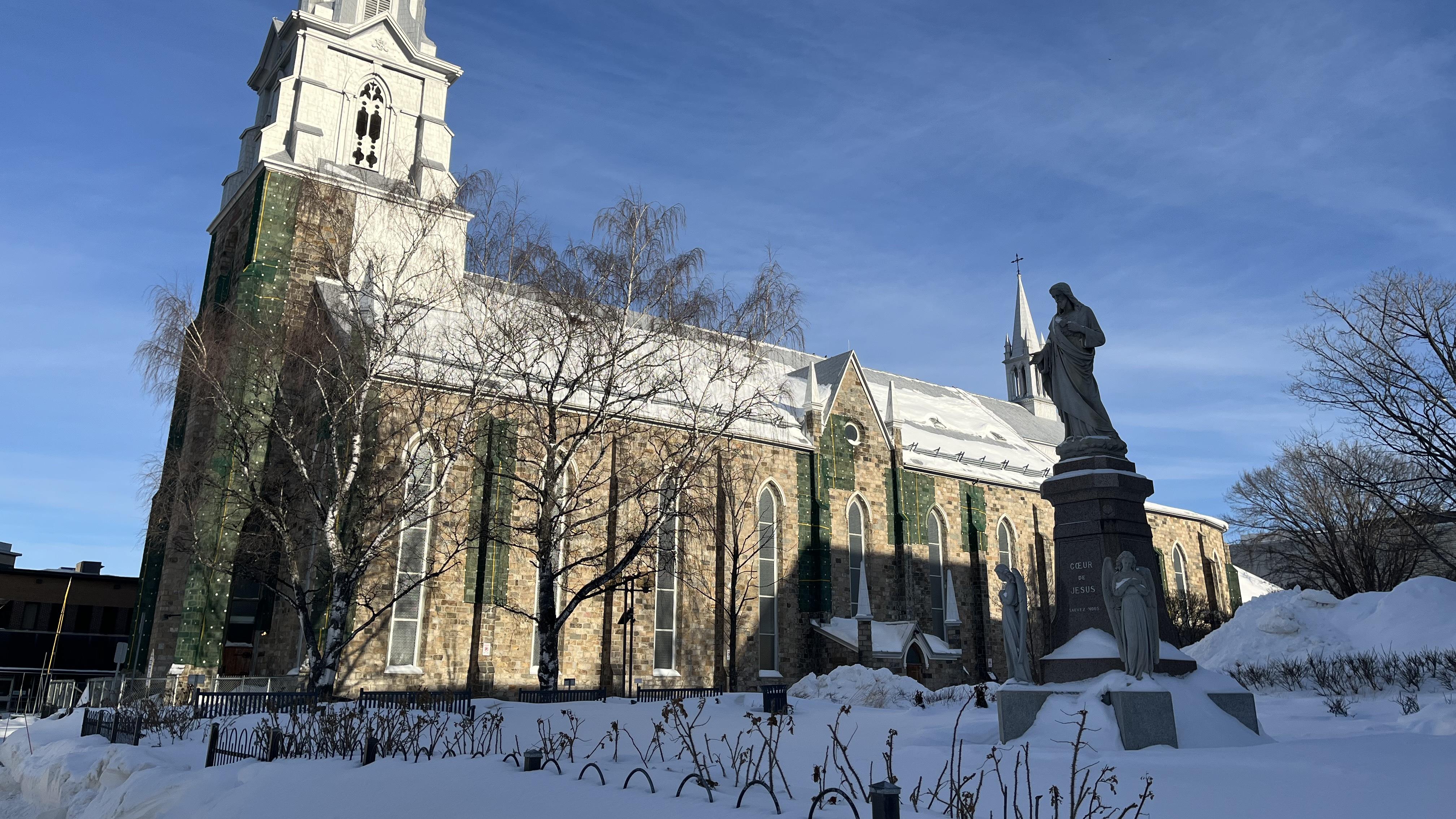 Le ministre de la culture Mathieu Lacombe parle du classement ...