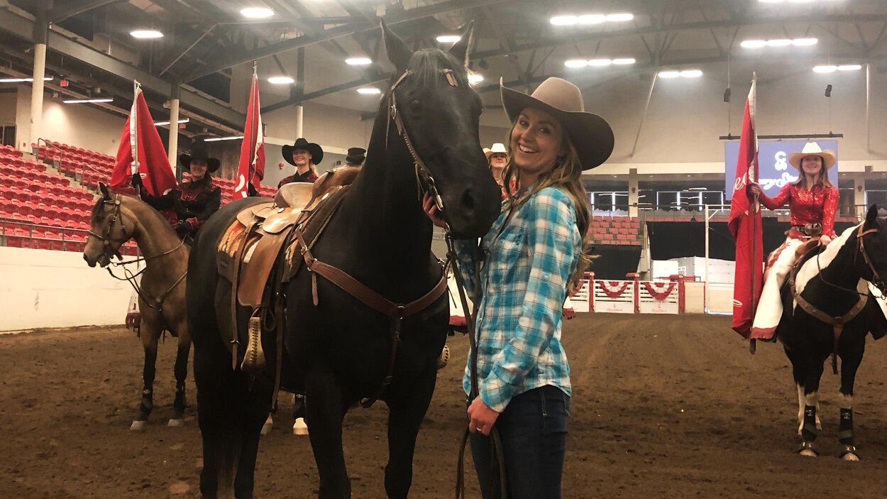 Stampede de Calgary : une actrice canadienne à la tête du défilé ...