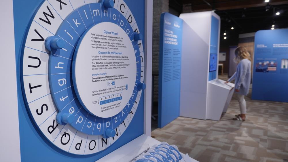 Découvrir le monde des messages secrets | OHdio | Radio-Canada