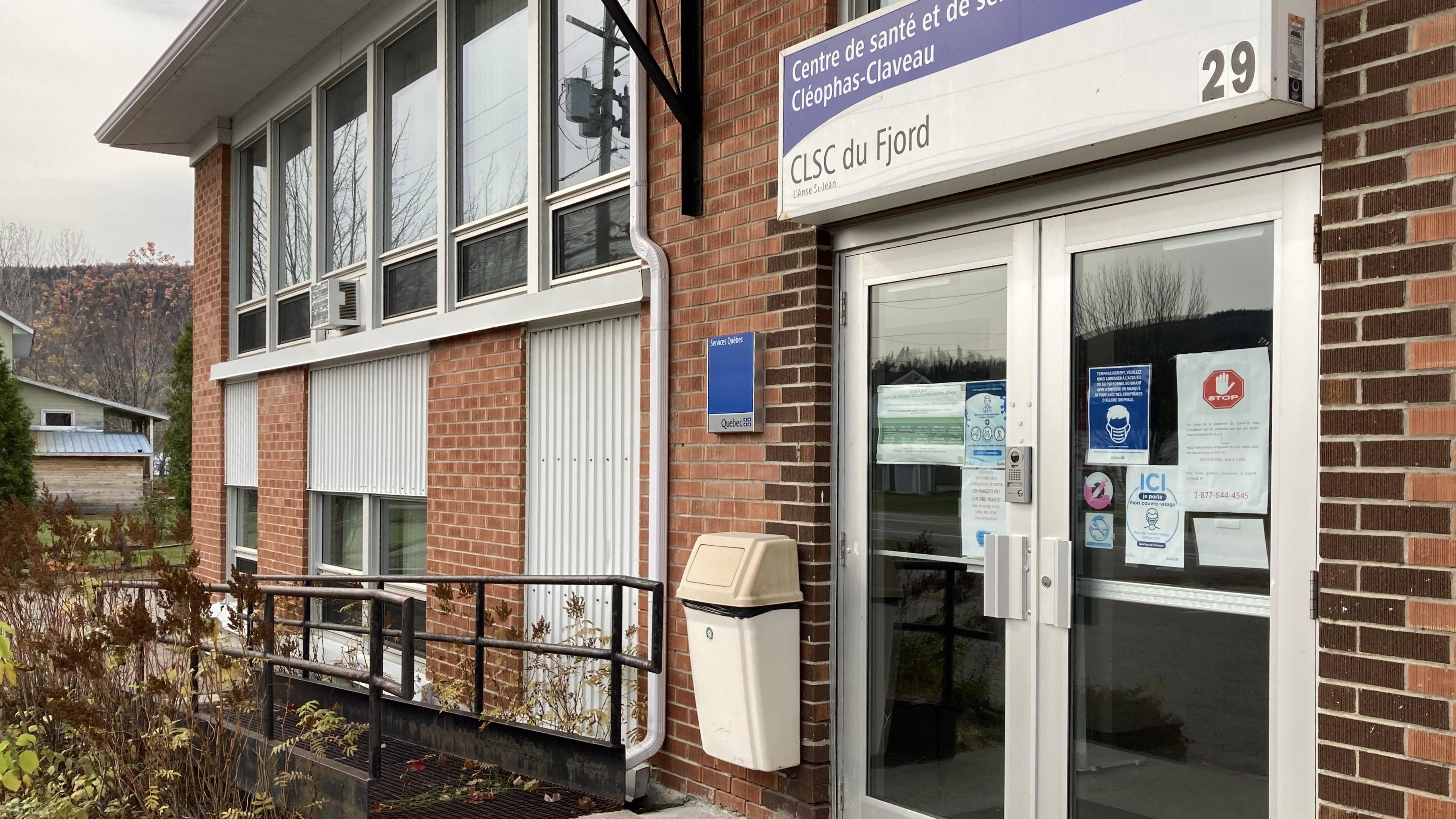 Le député de Dubuc promet une solution pour le CLSC de L’Anse-Saint ...