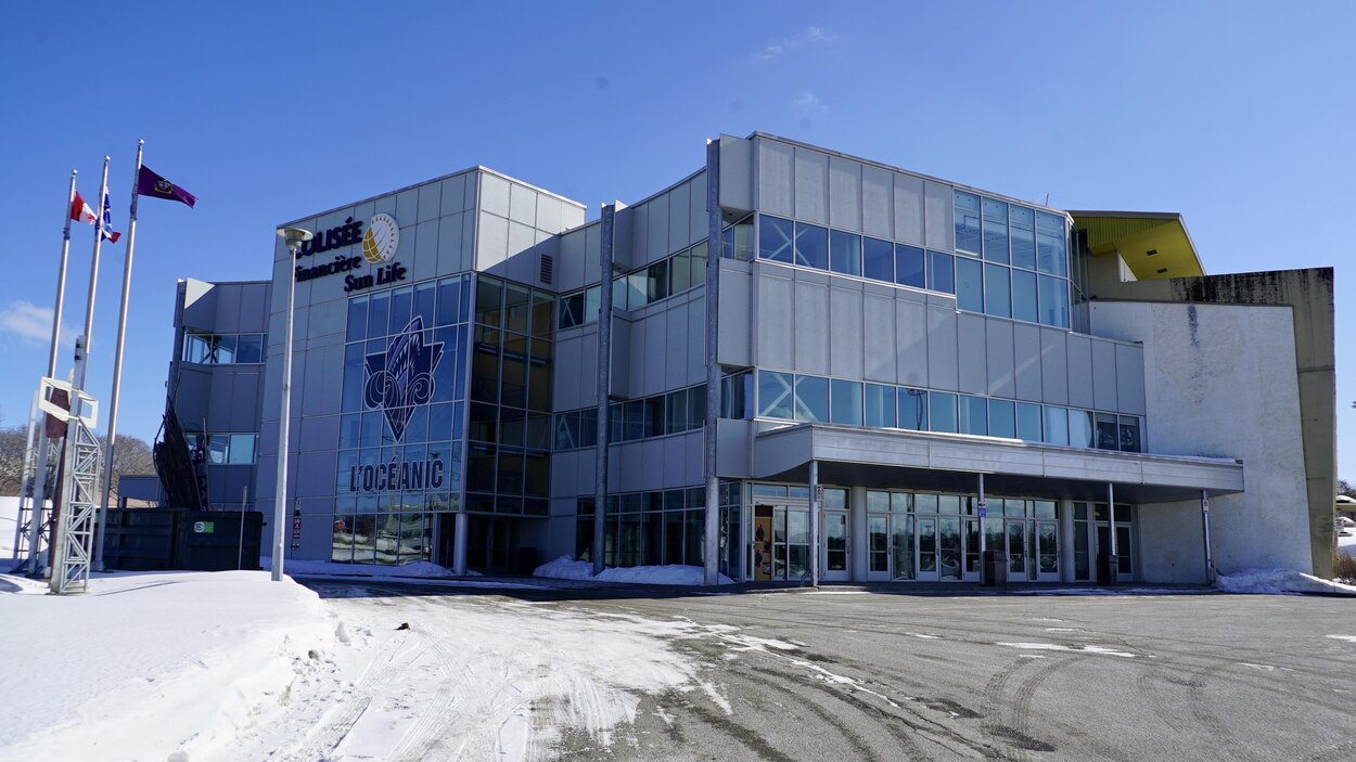 La présence d’amiante force la fermeture temporaire du Colisée de ...