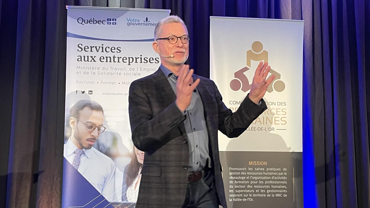 Trouver un équilibre, une priorité pour les gestionnaires des ressources humaines | Radio-Canada