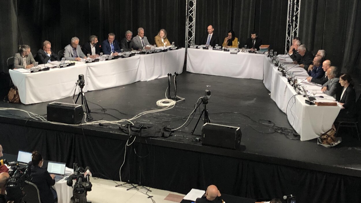 Projets d’infrastructures sportives : des choix difficiles pour les élus de Saguenay | Radio-Canada