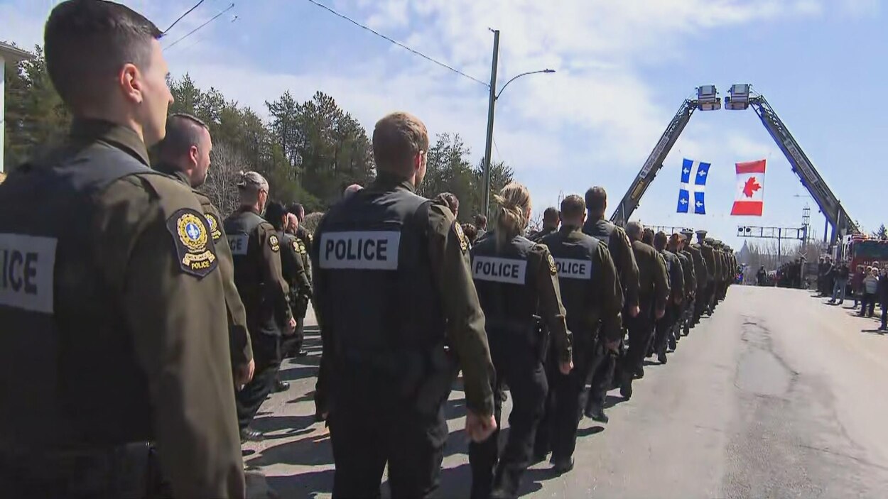 Des milliers de personnes réunies pour un dernier hommage à Maureen ...