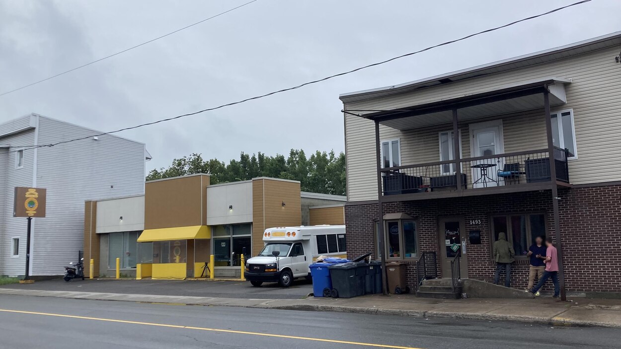 Pas de site d’injection supervisée sans l’accord du CPE | Radio-Canada