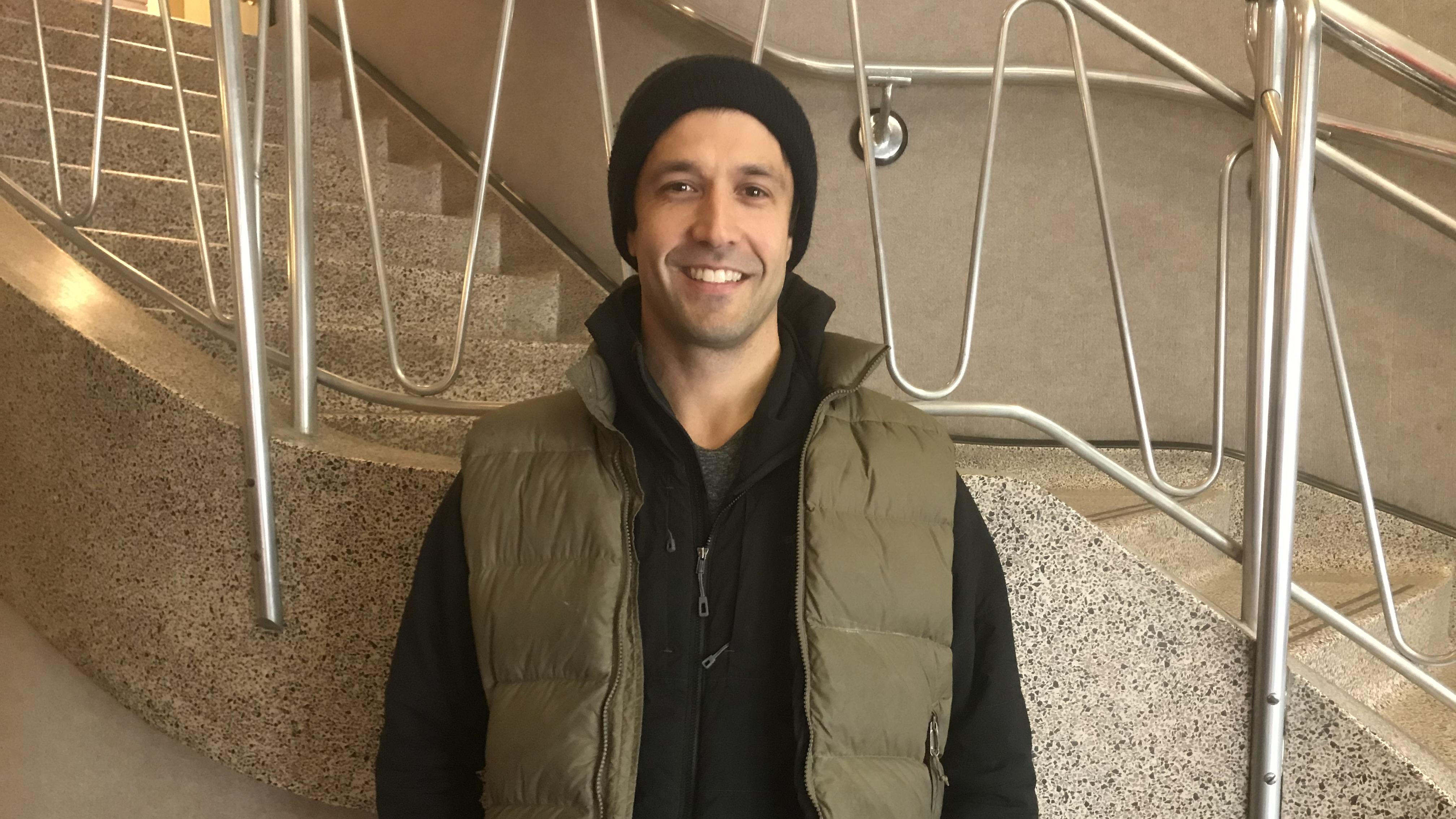 Daniel Dupont, le spécialiste des loups | OHdio | Radio-Canada