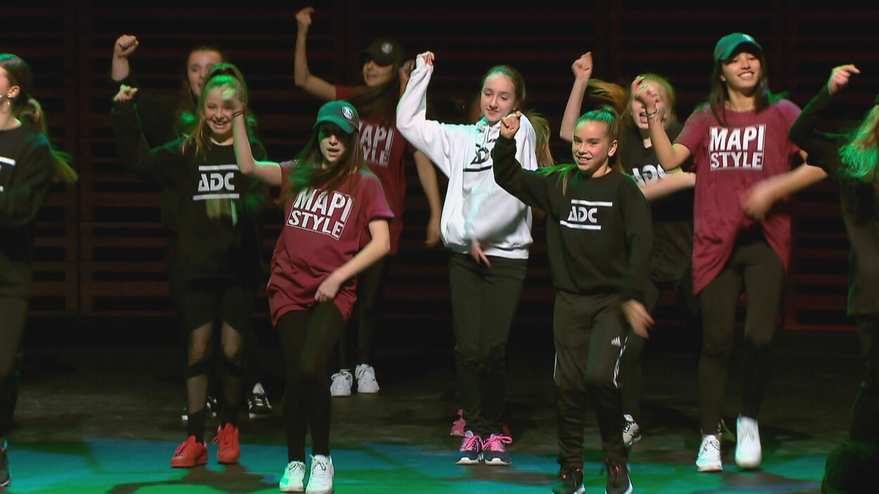 Nouveau concours de danse amateur à Québec | Radio-Canada