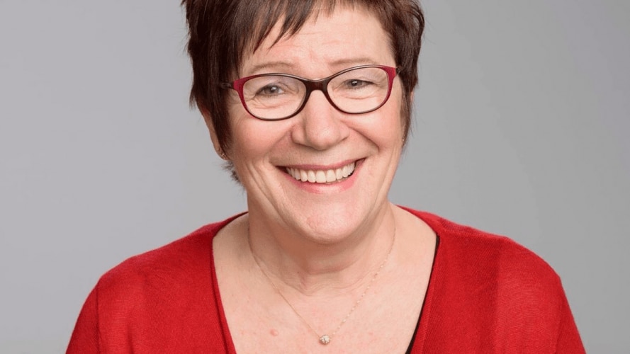 Diane Bérubé : Personnalité aînée 2021 pour la Gaspésie–Îles-de-la ...