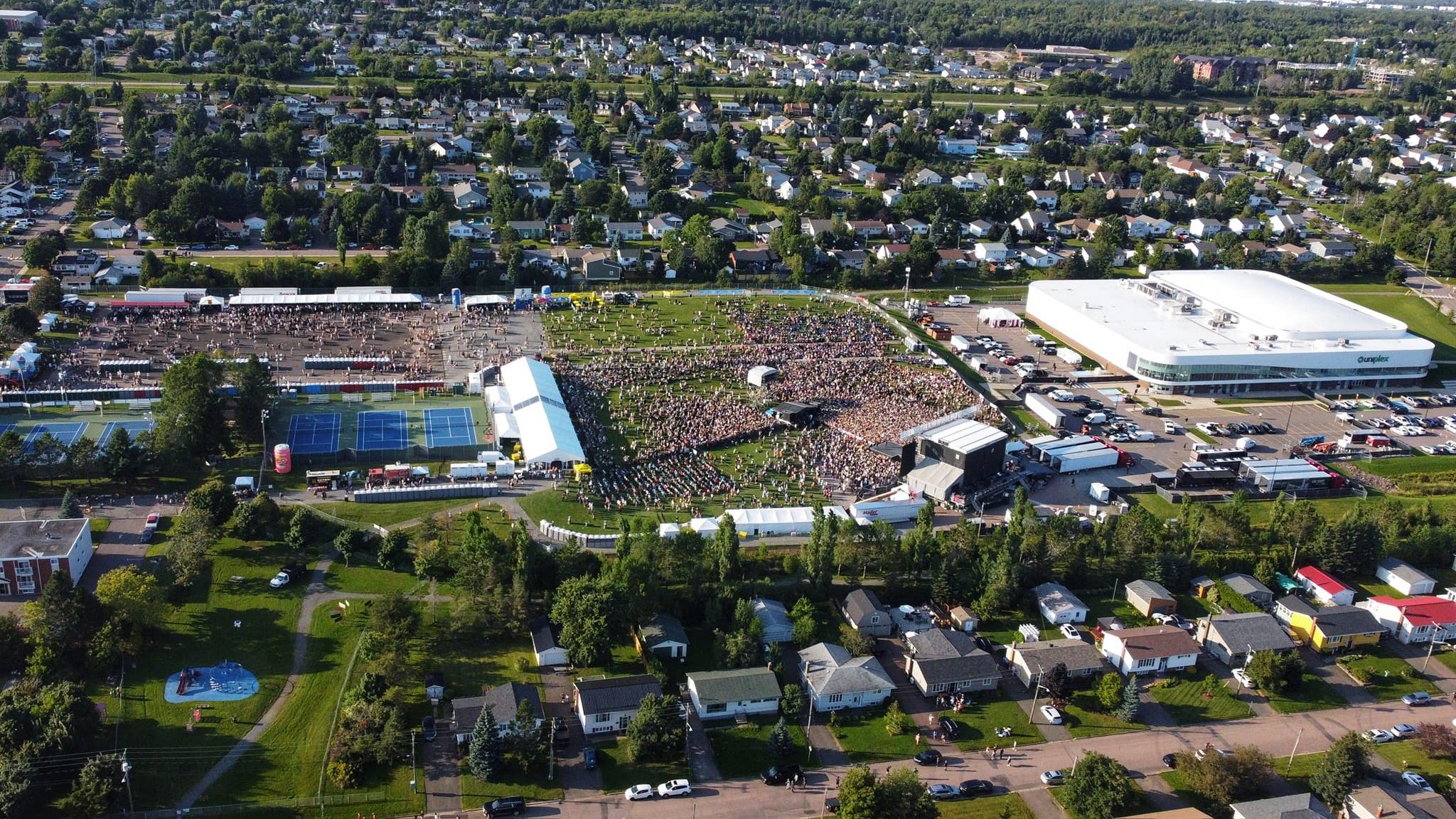 Des milliers de spectateurs attendus à Dieppe pour le YQM Country Fest ...