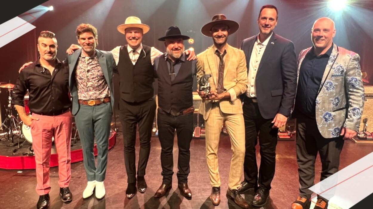 Le groupe Salebarbes reçoit le prix Acadie-Québec | Radio-Canada