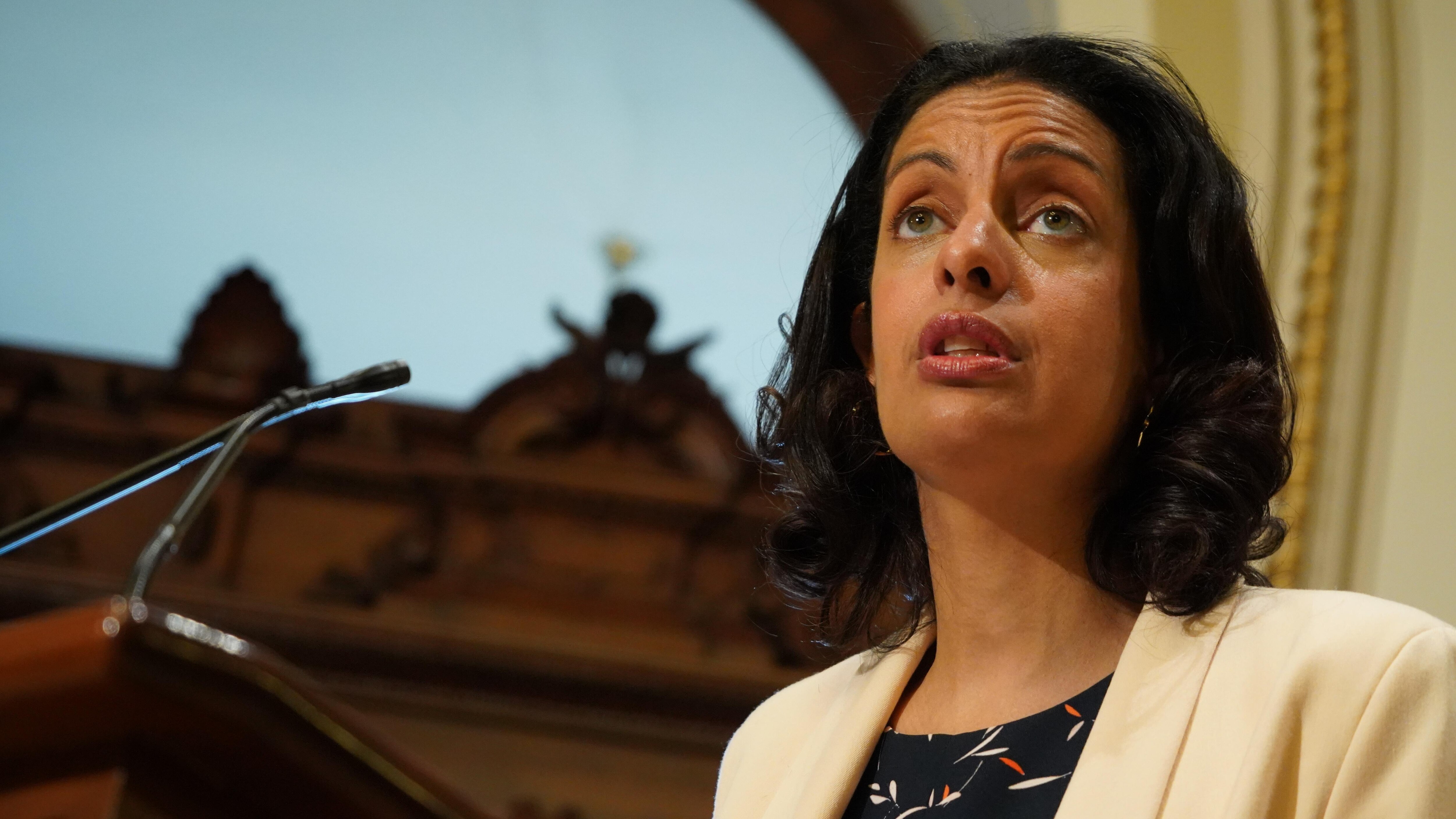 Dominique Anglade de passage au Bas-Saint-Laurent | OHdio | Radio-Canada