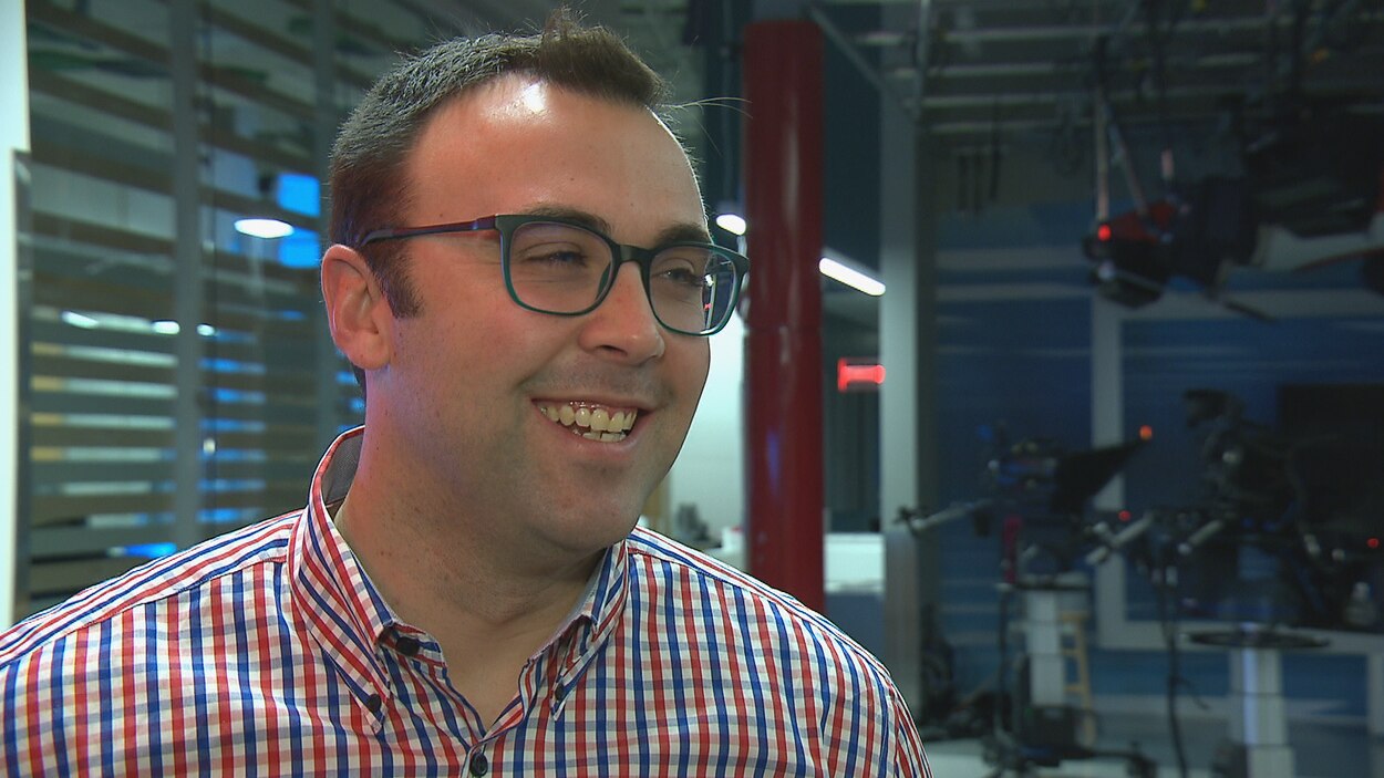 L’enseignant Armand Doucet en lice pour un prix mondial | Radio-Canada