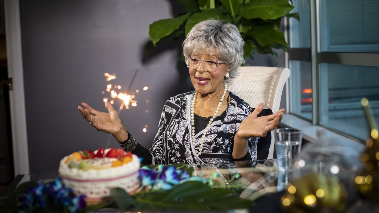 Eleanor Collins, la première dame du jazz au Canada, a 100 ans | Radio ...