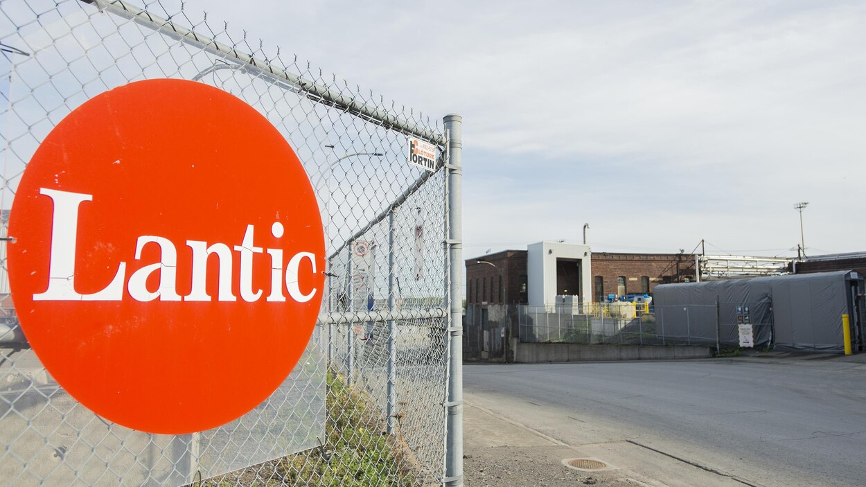 Sucre Lantic : les syndiqués rejettent l’entente de principe | Radio-Canada