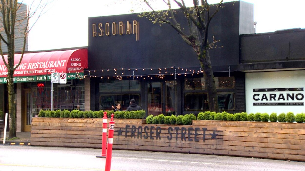 Escobar : la communauté colombienne critique le nom d’un restaurant ...