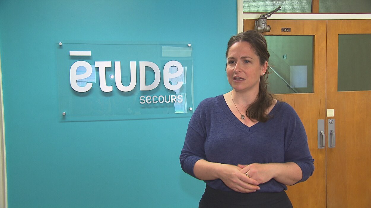 ÉtudeSecours : soutenir les jeunes du secondaire à distance | Radio-Canada