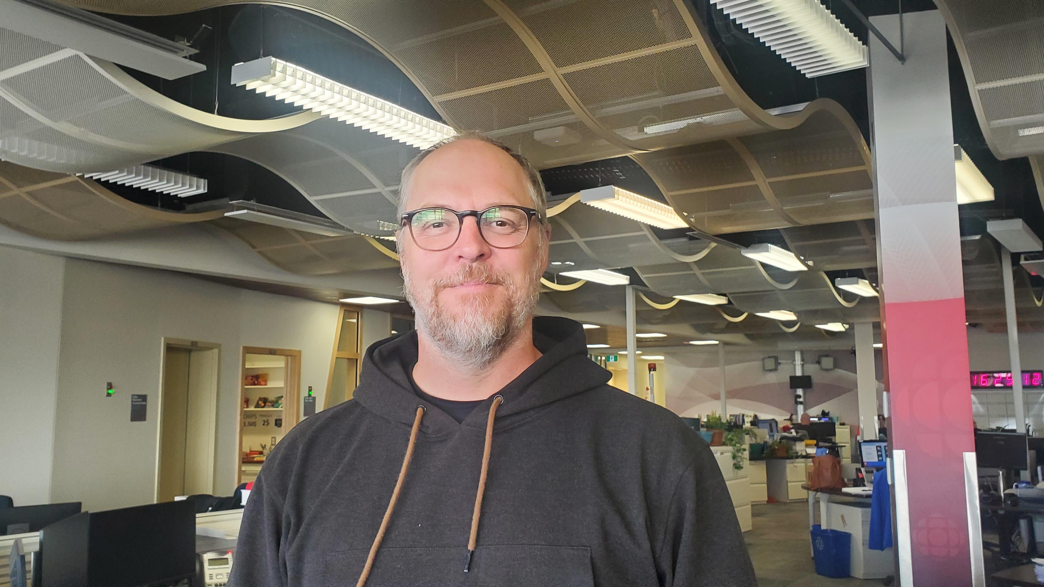 Le comédien, auteur et humoriste Fabien Cloutier en spectacle à ...