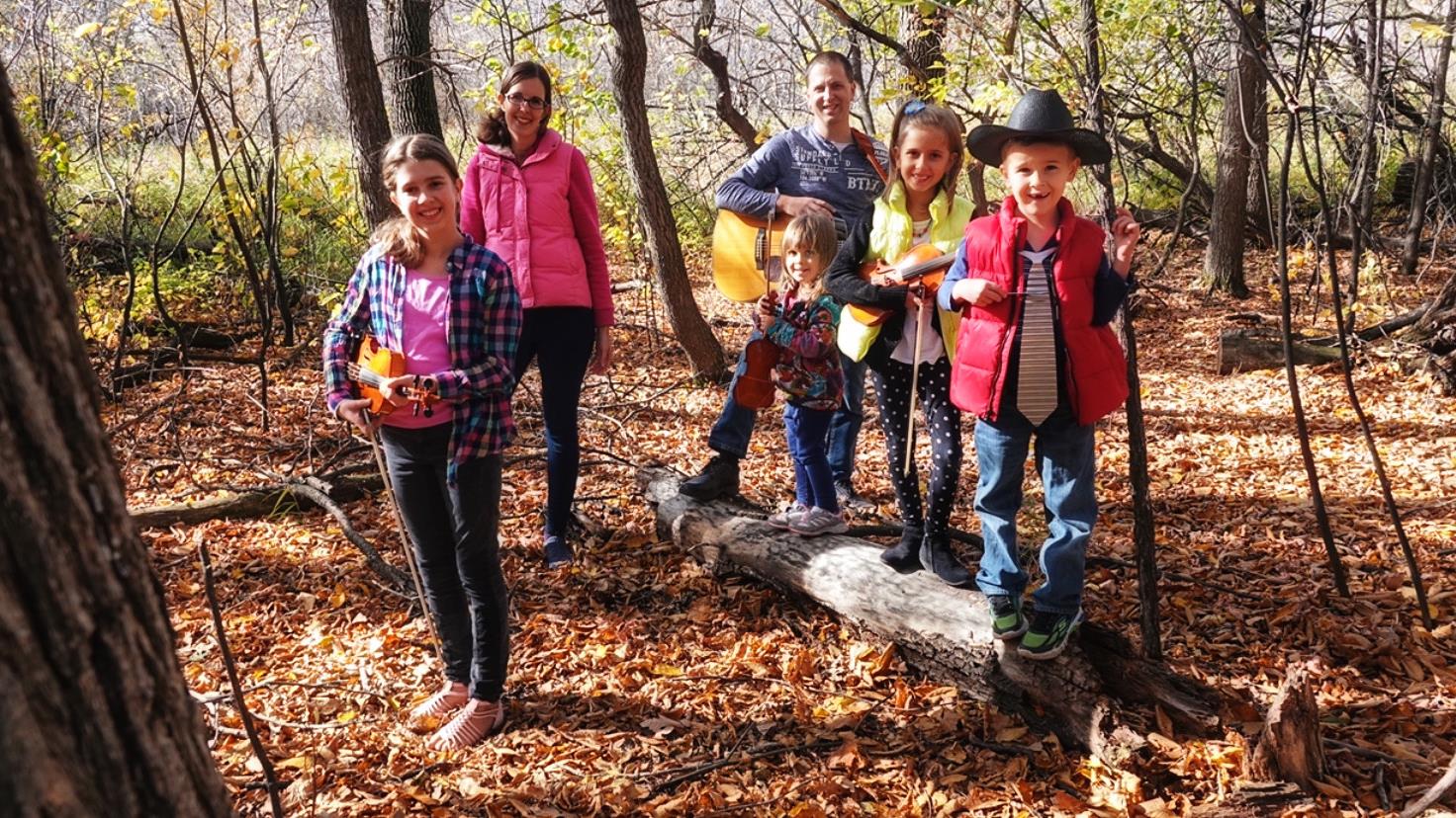 Deux prestations en un week-end pour le groupe de musique familial ...