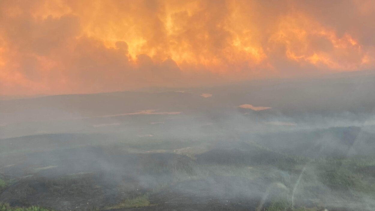 Reinforcements arriving to fight Quebec fires as premier warns of more ...