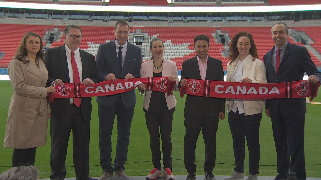 Ottawa investit 4,3 millions pour préparer le Mondial 2026 | Radio-Canada