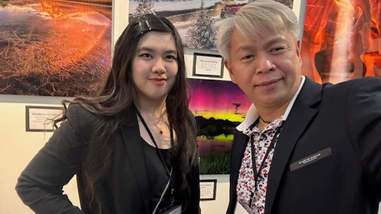 Dalawang Pilipino na artist nangibabaw sa Art Vancouver 2024 | Radio ...