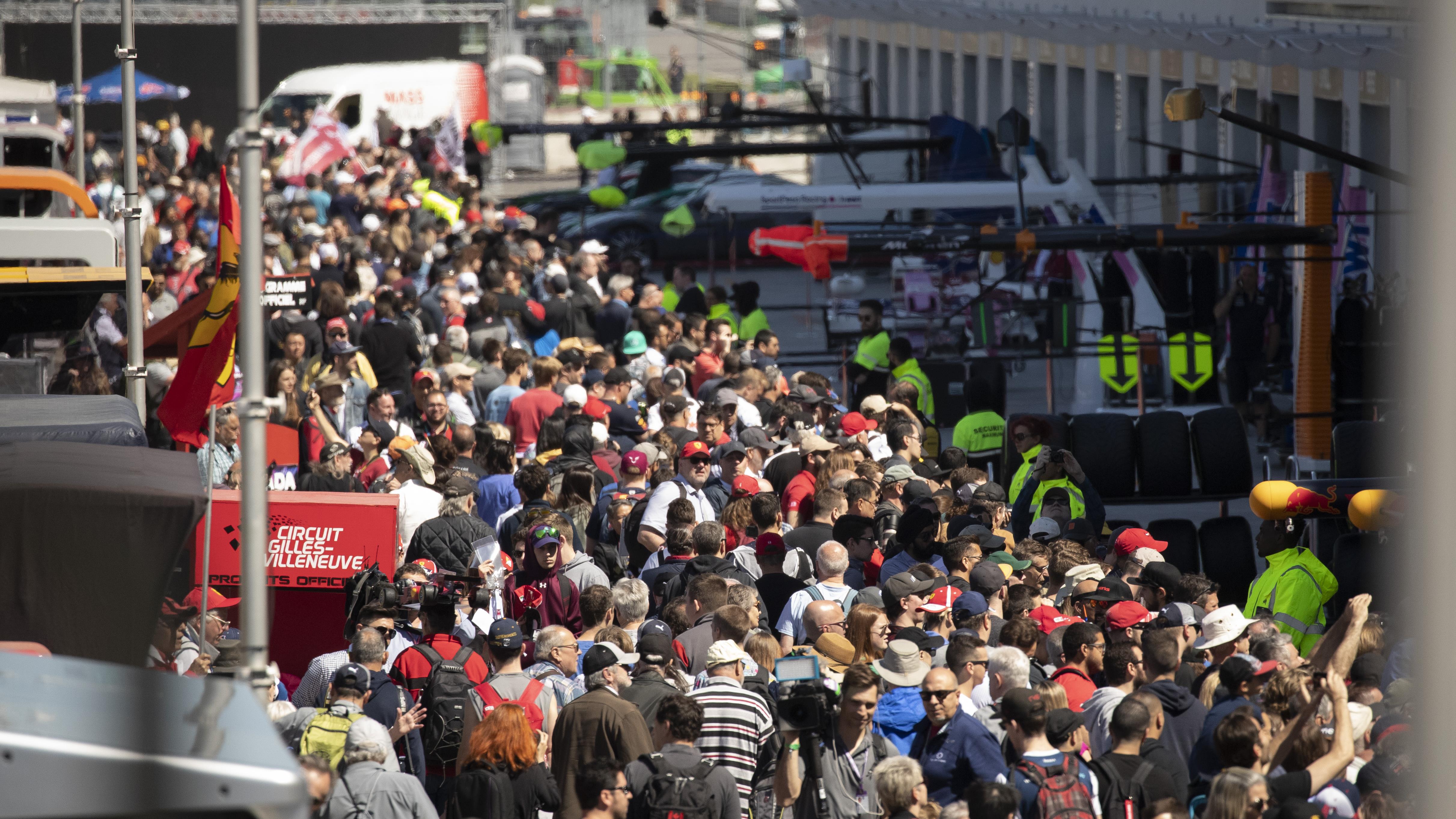 Le sport professionnel, mis en échec par la COVID-19 | OHdio | Radio-Canada