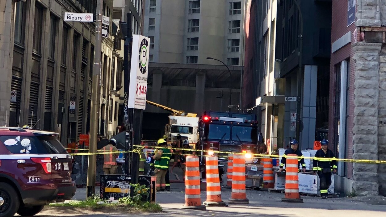 Fuite de gaz colmatée au centre-ville de Montréal | Radio-Canada