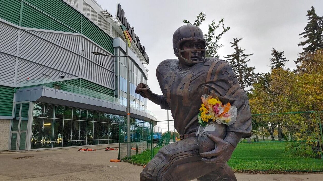 Les Roughriders organisent une célébration de vie pour George Reed ...
