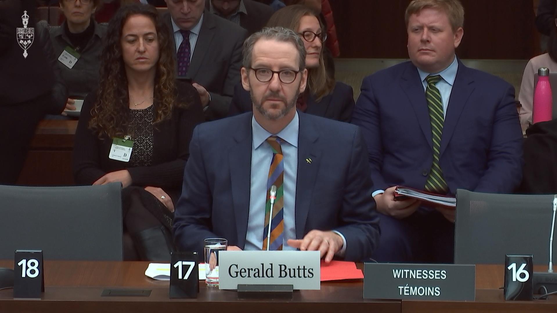 Gerald Butts donne sa version des faits | OHdio | Radio-Canada