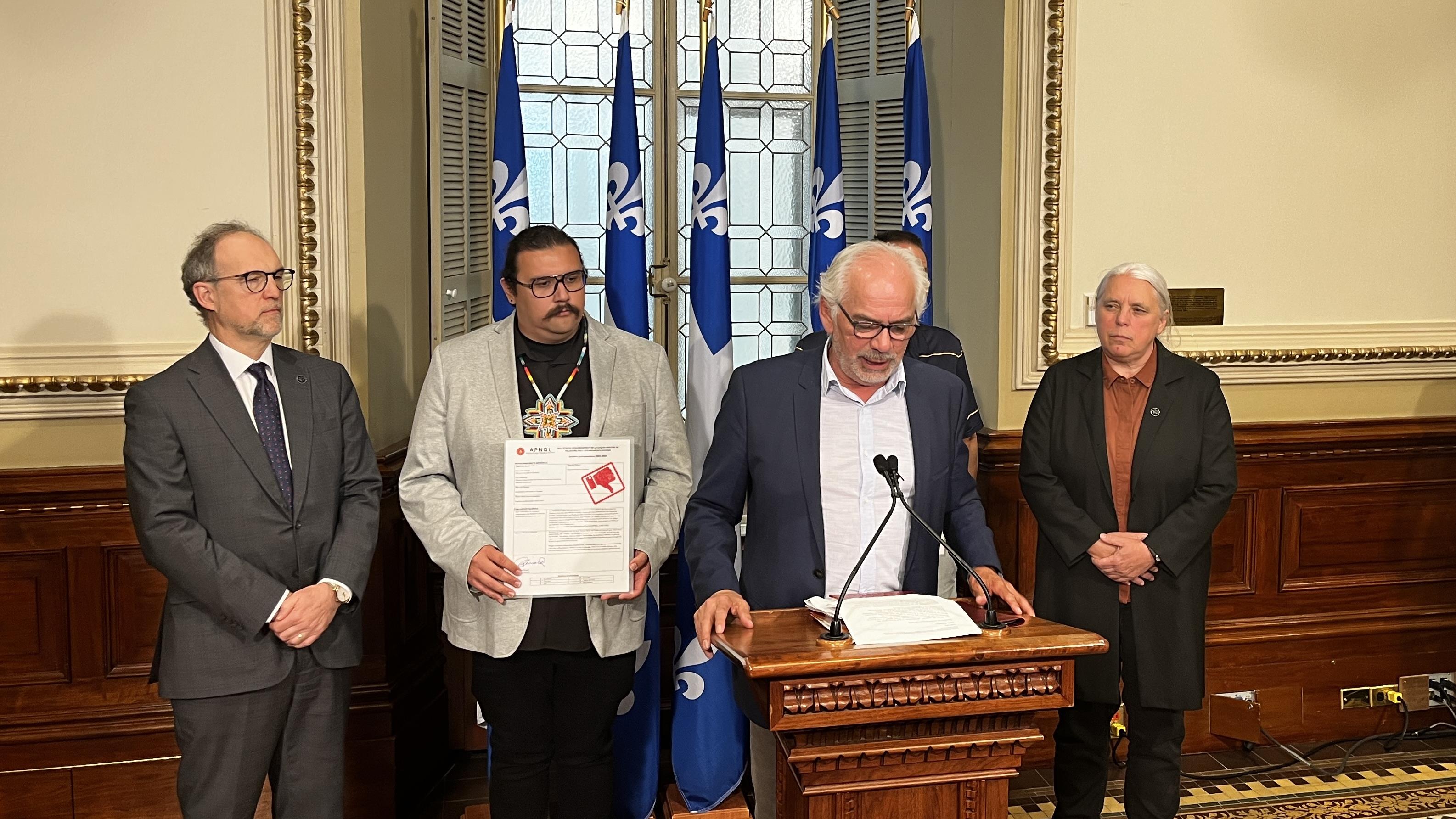 L'APNQL dévoile le bulletin du gouvernement de la CAQ | OHdio | Radio ...