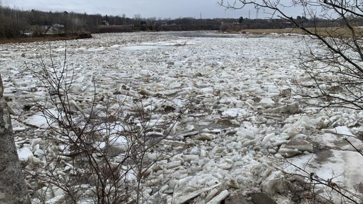 Bécancour se prépare aux risques d’inondations | Radio-Canada