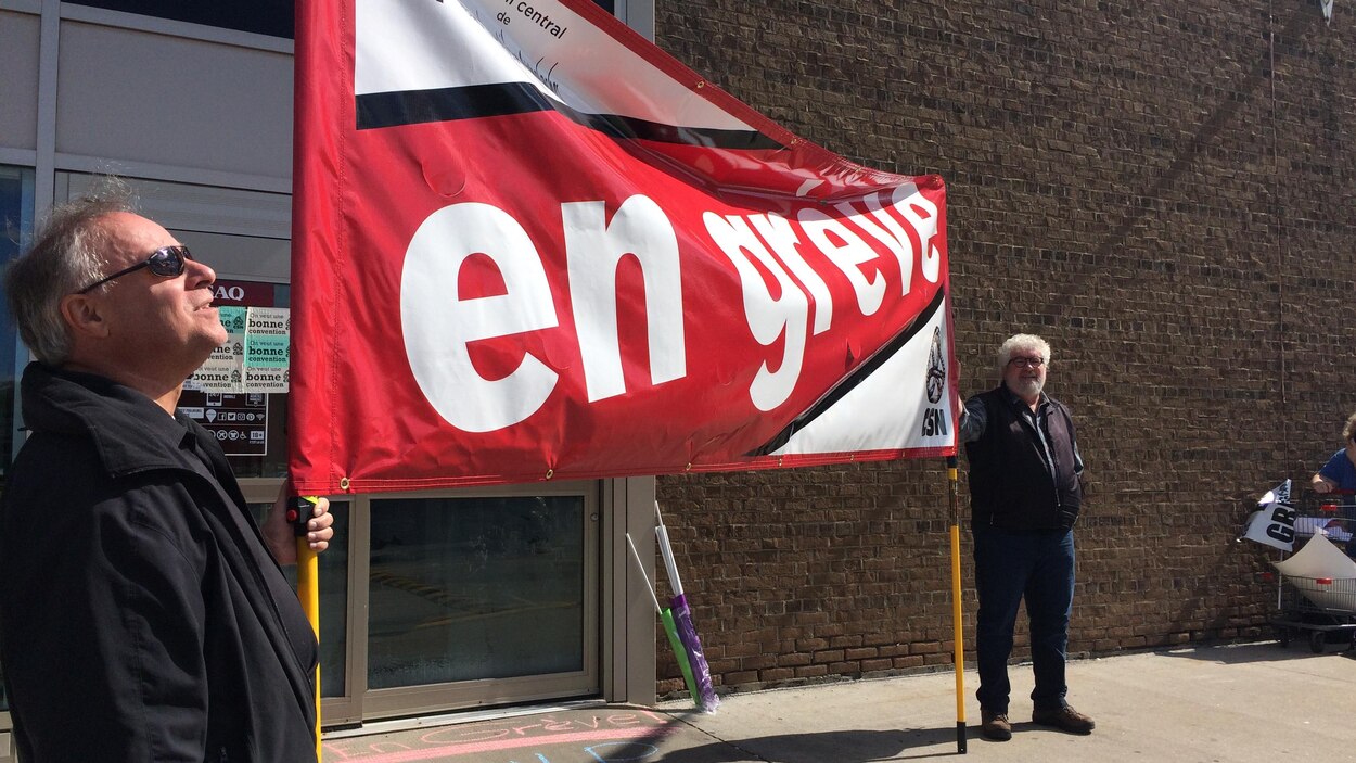 La grève se poursuit lundi à la SAQ | Radio-Canada
