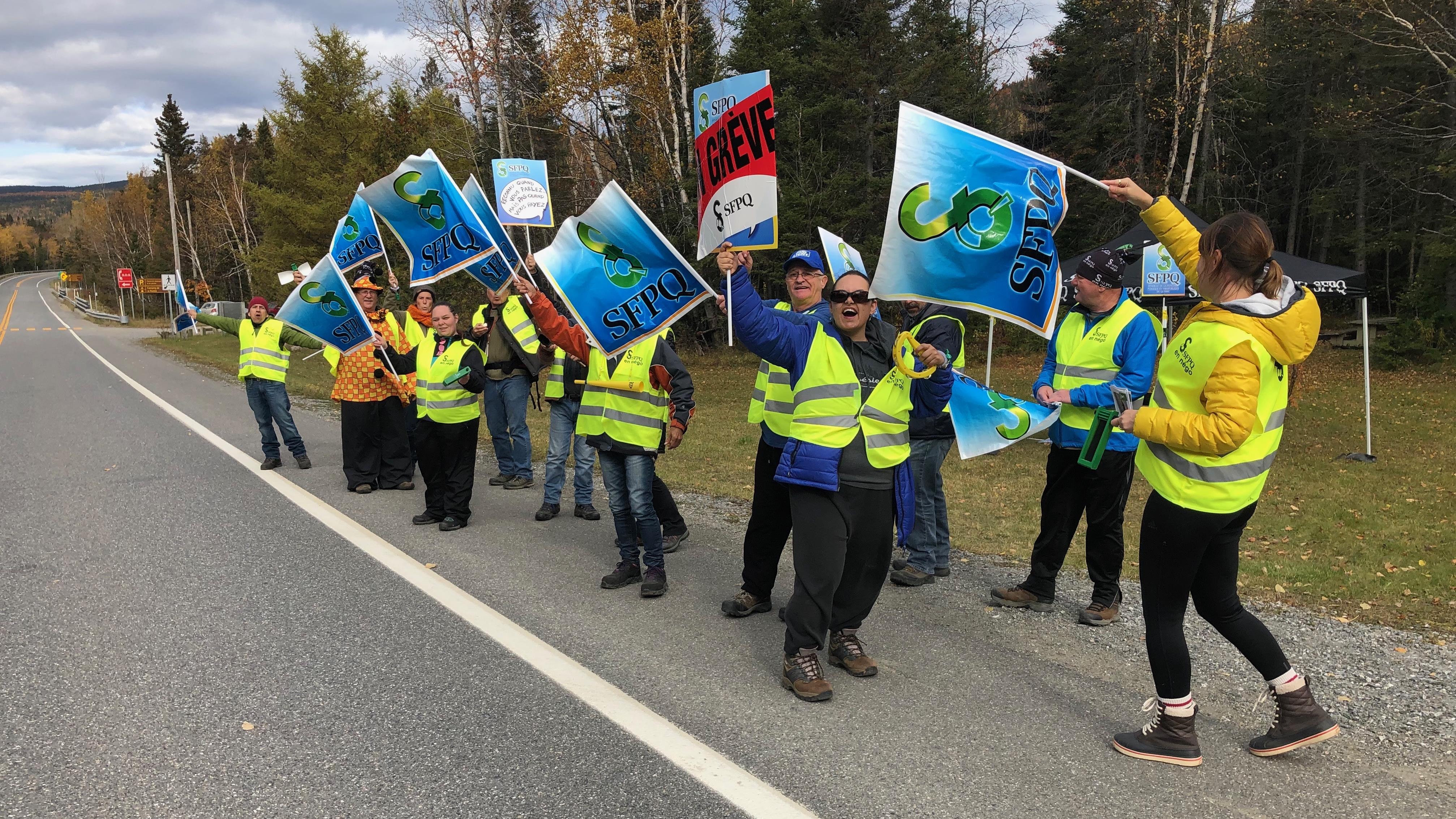 Grève générale dans 23 parcs nationaux du Québec | OHdio | Radio-Canada