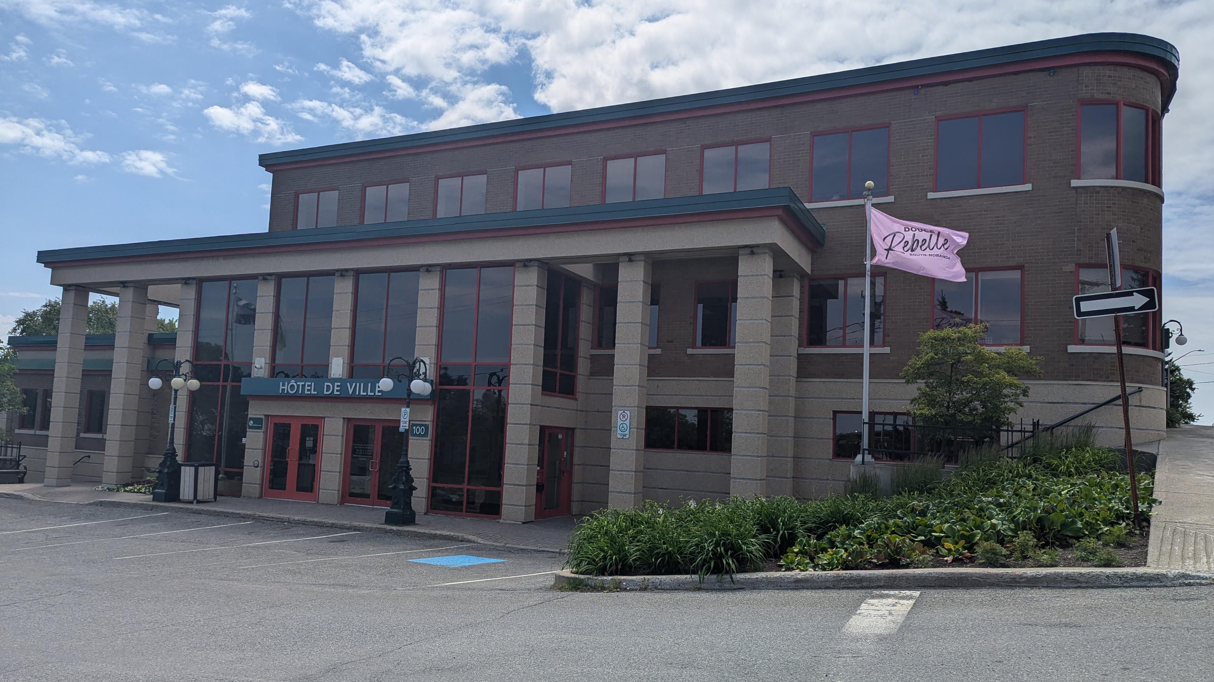 Rouyn-Noranda permettra la construction de « maisons de jardin ...