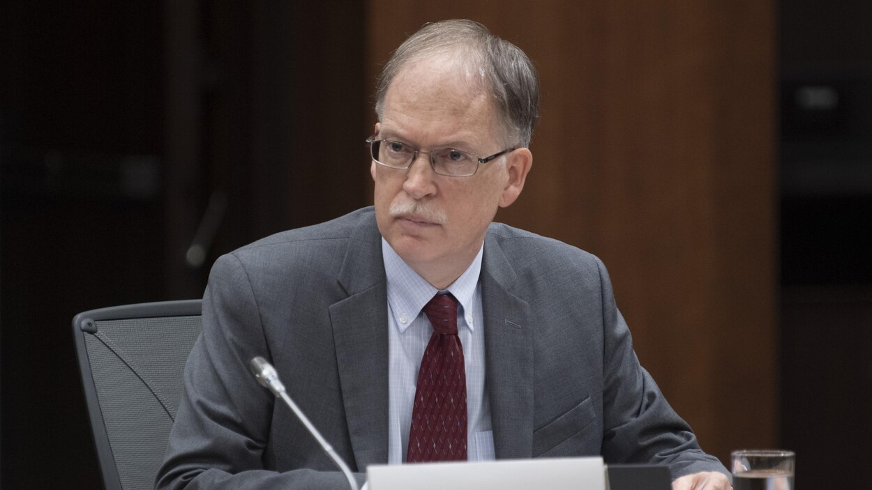 Justin Trudeau nomme Ian Shugart et Flordeliz Osler au Sénat | Radio-Canada