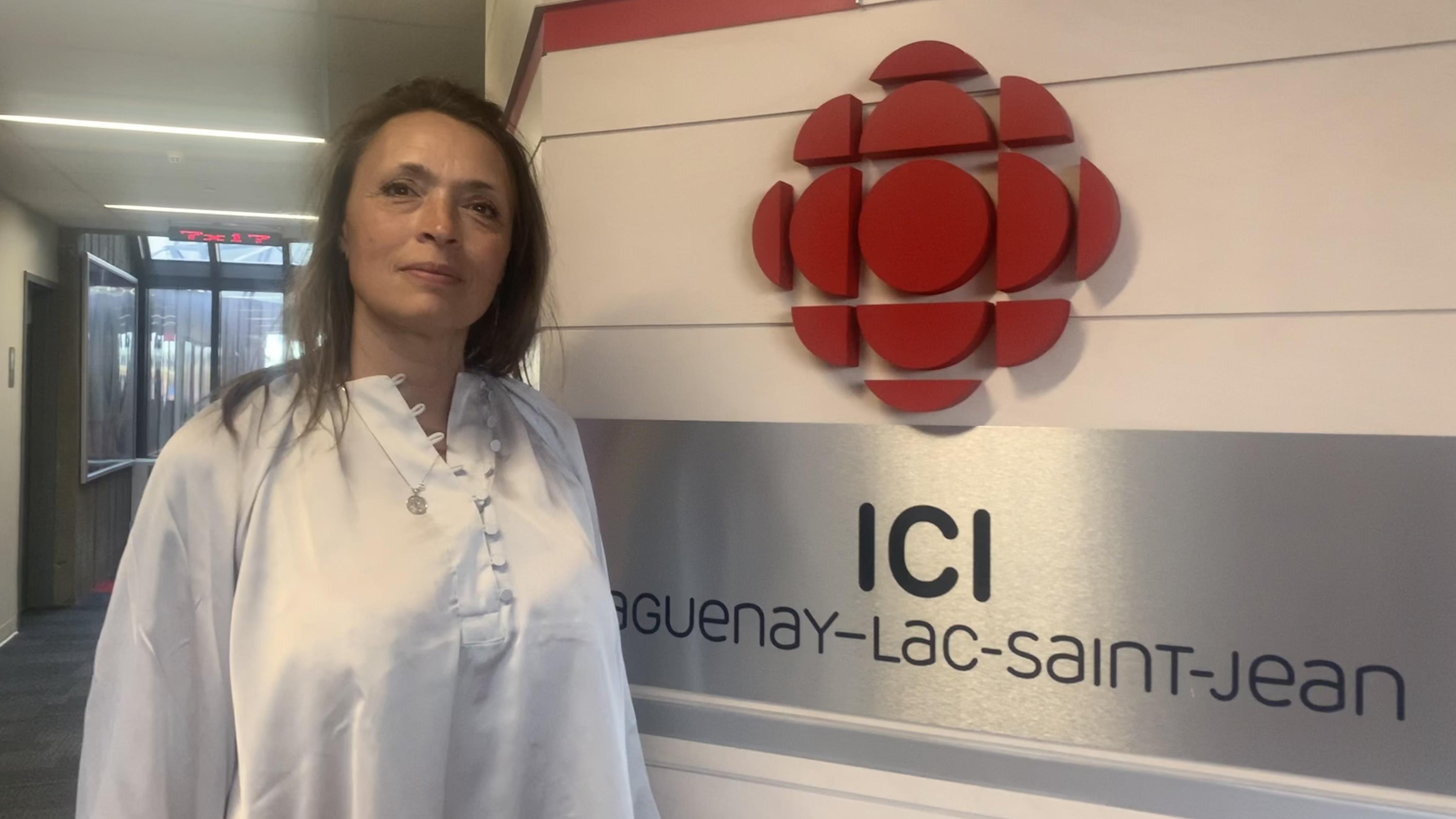 Isabelle Champagne a senti l'appel d'Éric Duhaime en raison des mesures ...