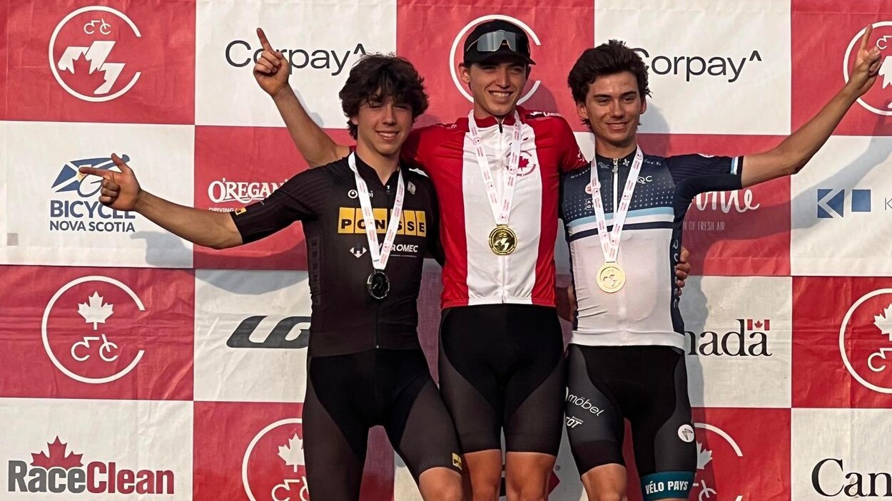 Jacob Roy vice-champion canadien junior en vélo de montagne | Radio-Canada