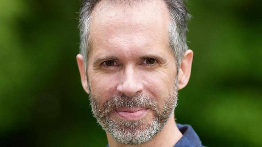 Retrouver le français grâce à ses enfants : le parcours de Jason Howe ...