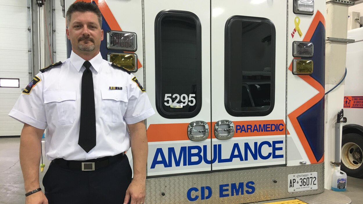 Ajout d’ambulanciers de nuit à Cochrane | Radio-Canada