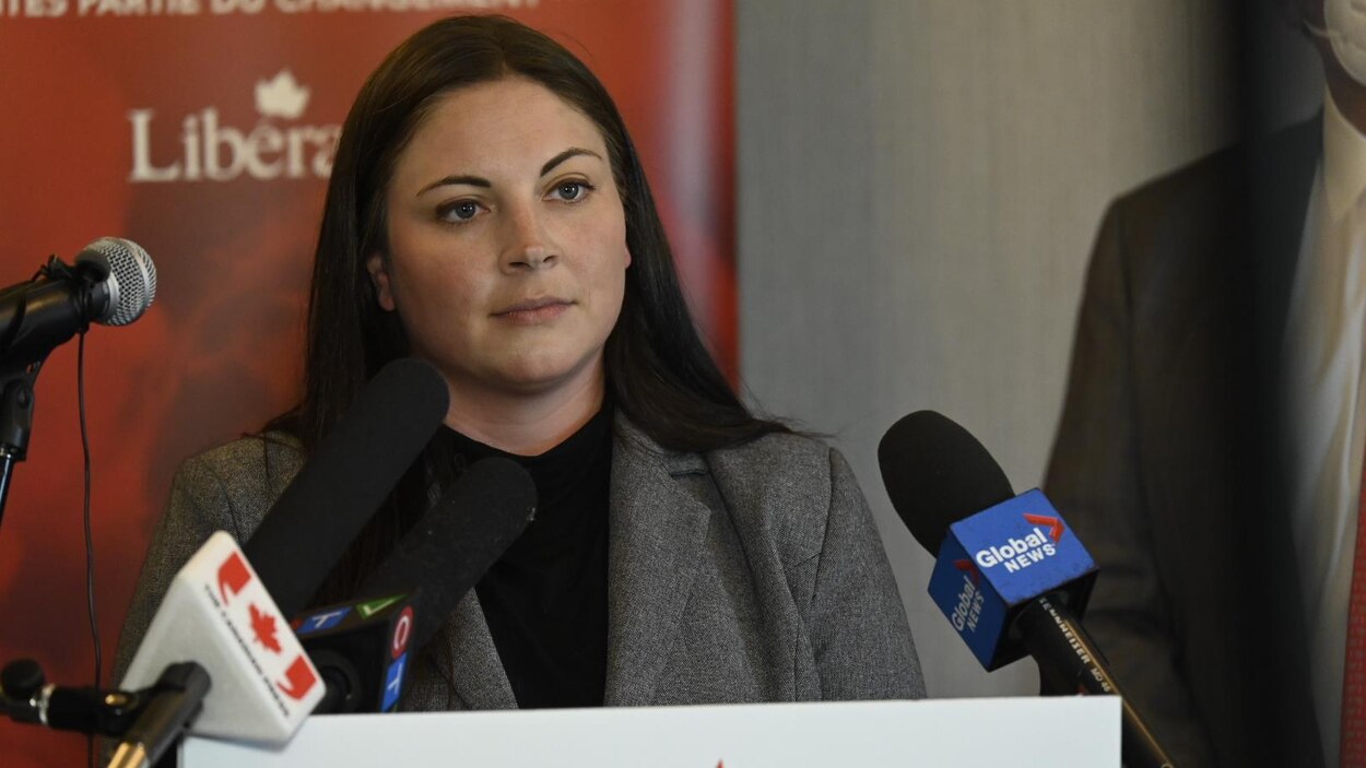 Ex-députée verte, la libérale Jenica Atwin édulcore son discours sur ...