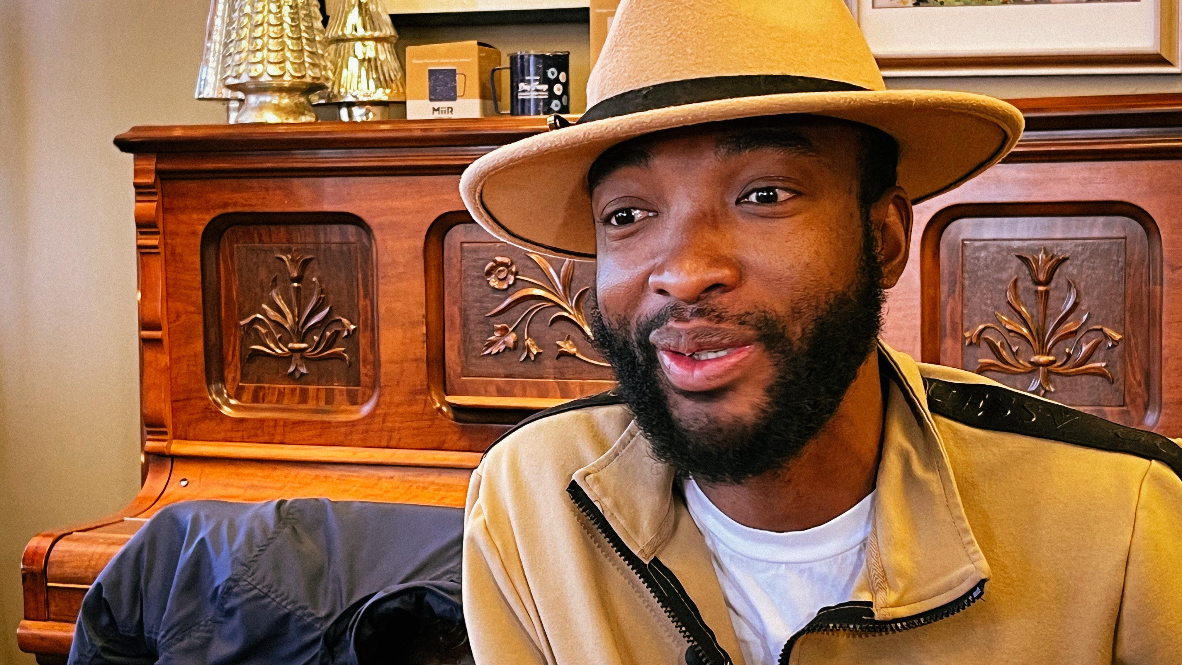 L’ouverture et la collaboration, les clefs du succès de Jeremy Angani ...