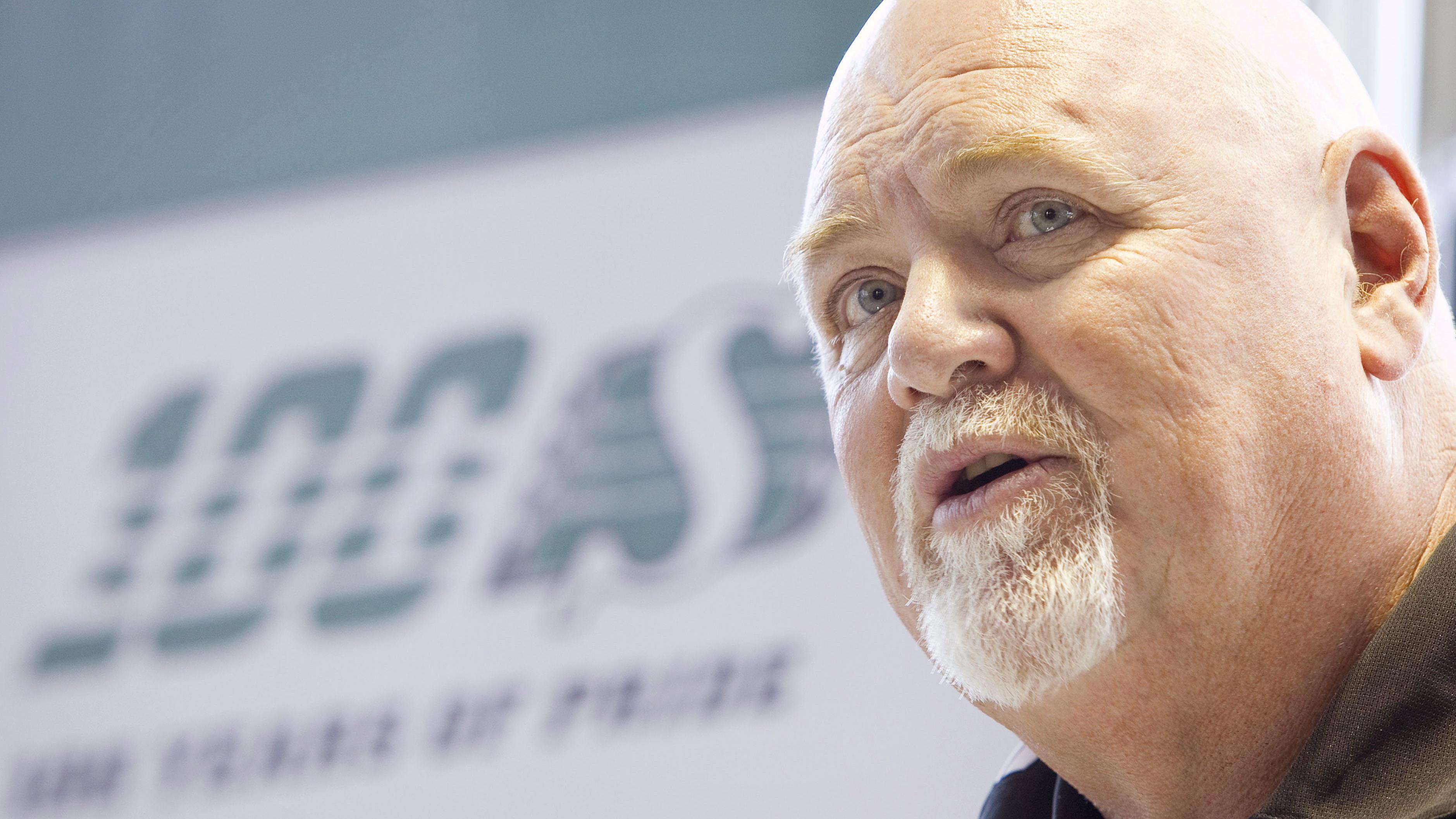 Une ancienne élève de Jim Hopson réagit à son décès | OHdio | Radio-Canada