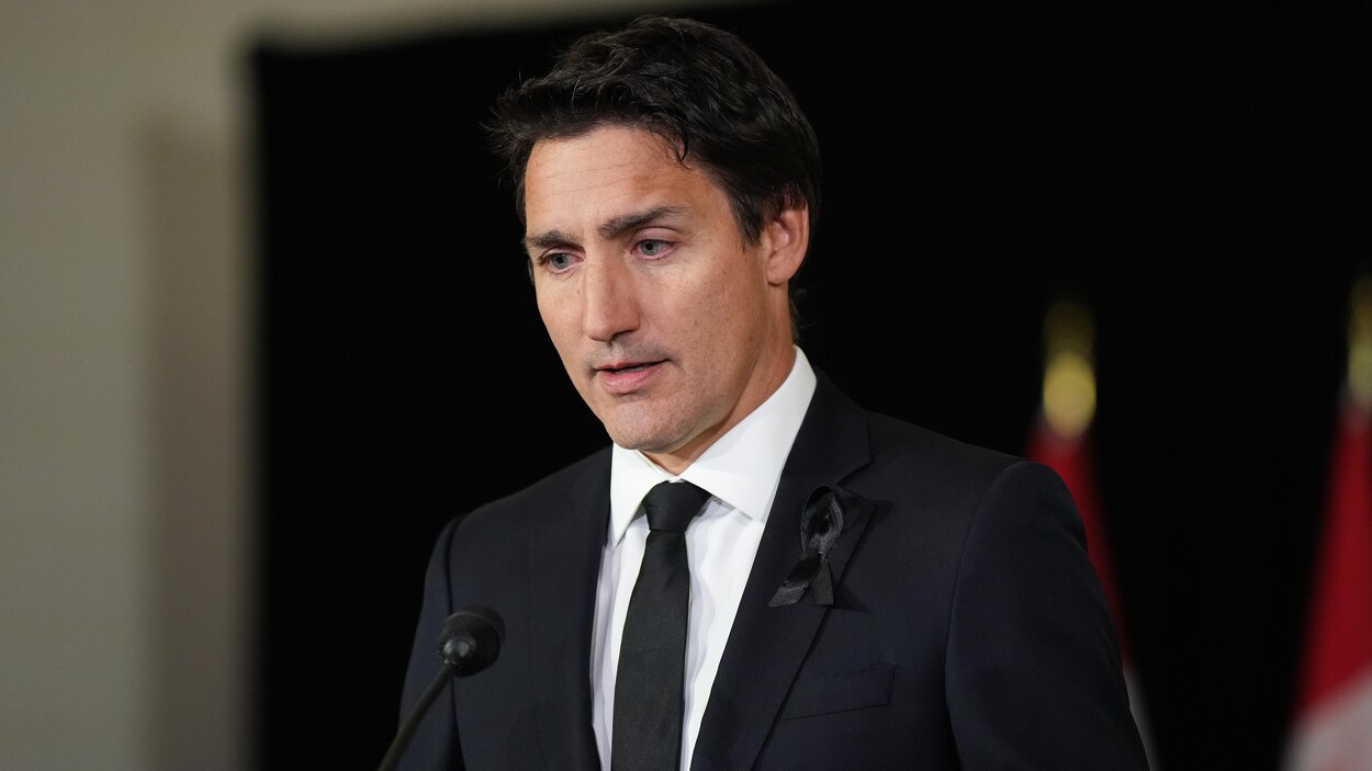 Justin Trudeau réagit au décès de la reine : « Elle me manquera ...