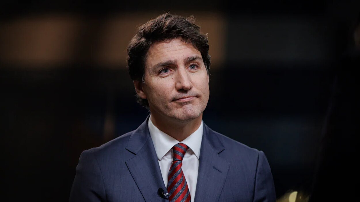 Gobyerno walang plano na ibalik ang federal mask mandate, ani Trudeau ...