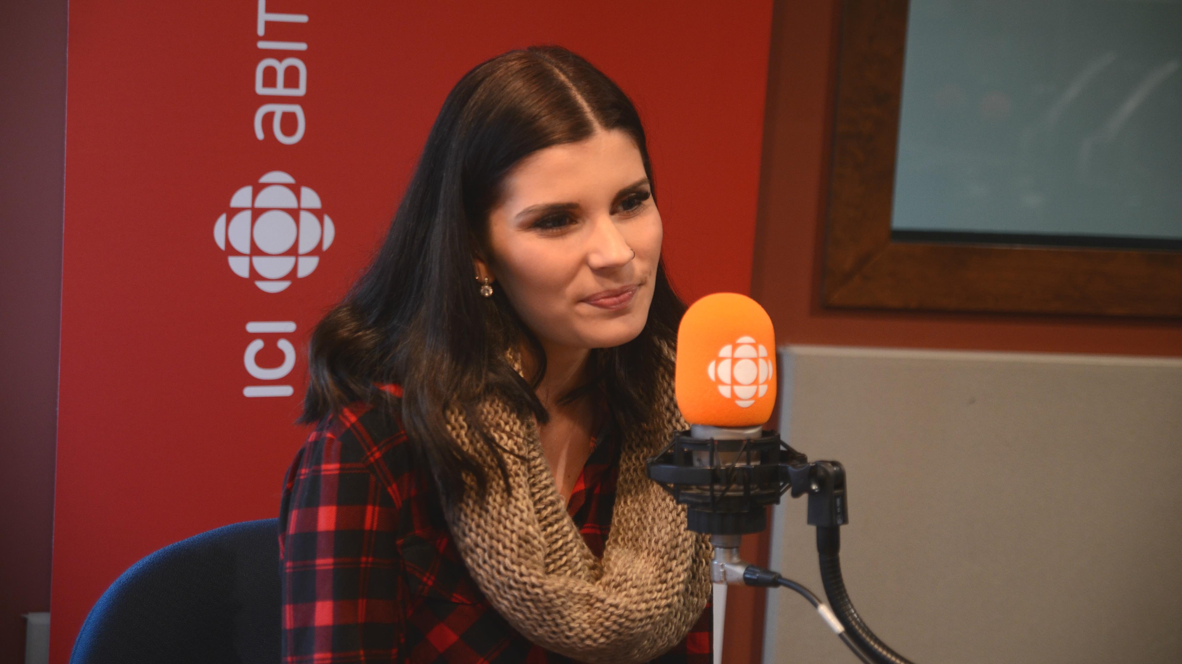 Laurence Doire lance son premier album en Abitibi | OHdio | Radio-Canada