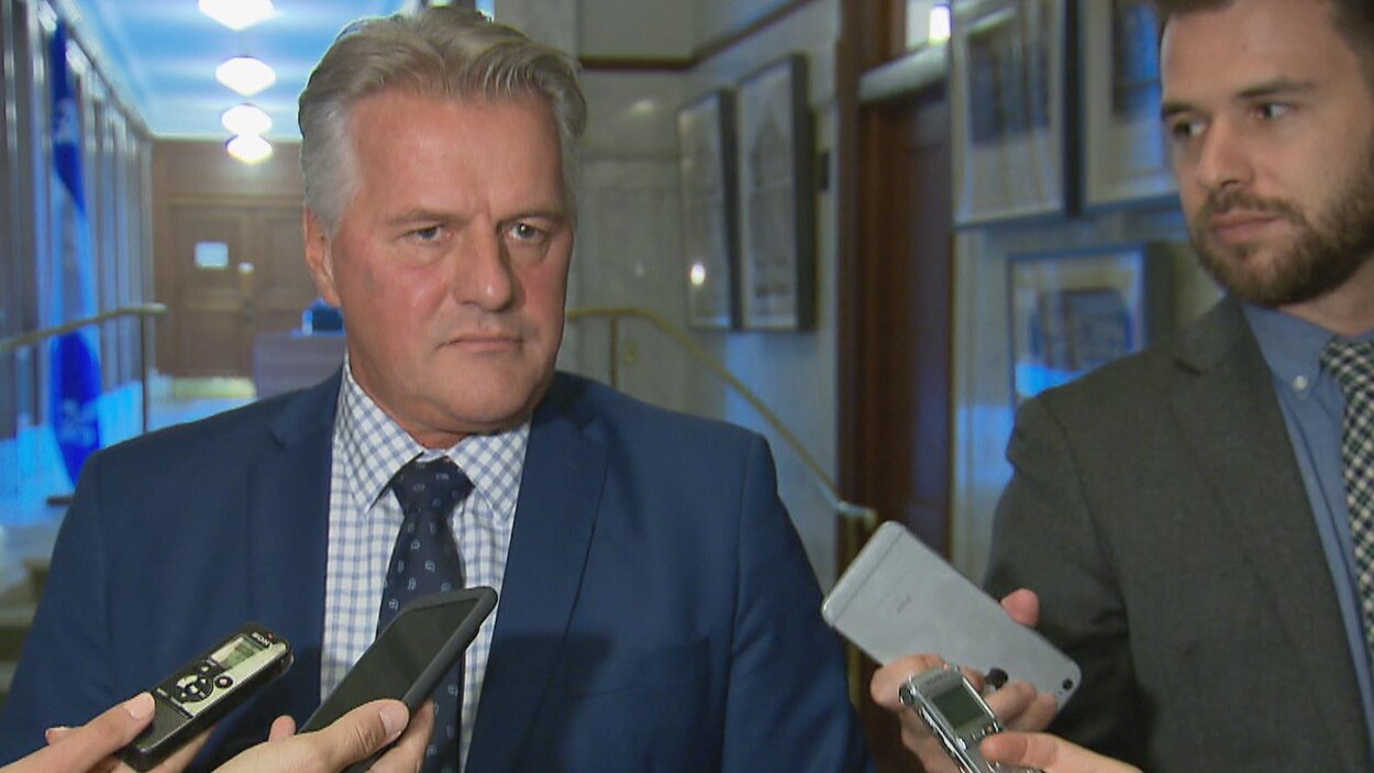 Laurent Lessard réfute les critiques du maire Lehouillier | Radio-Canada