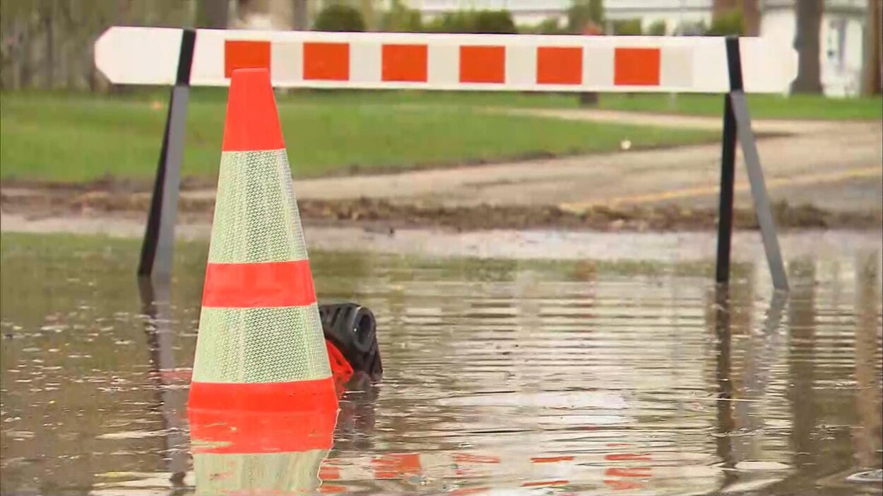Une quarantaine de familles de Laval prises en charge par la Croix ...