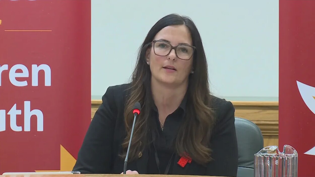 Éducation sexuelle et genre : la protectrice des enfants fait des ...