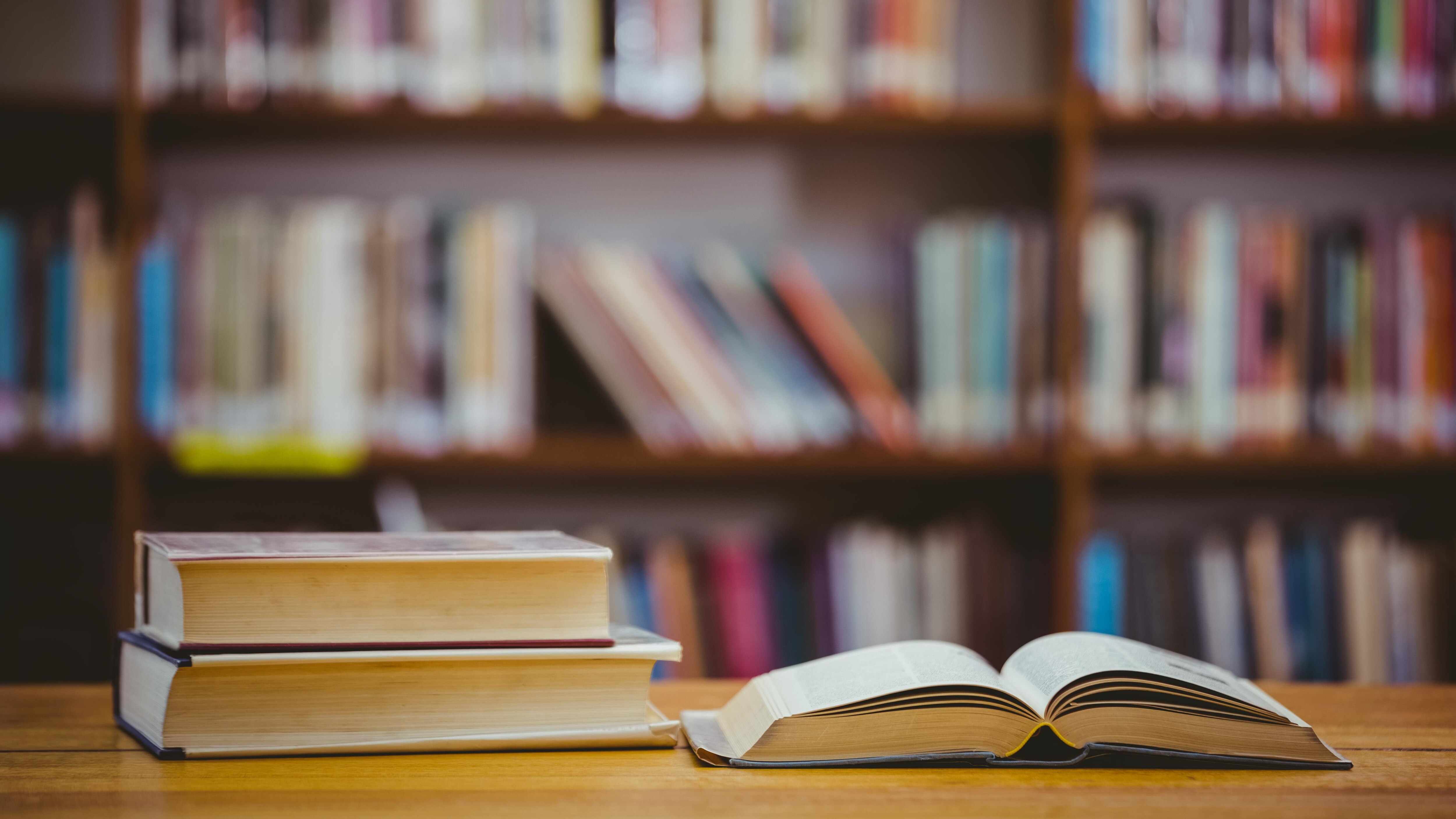 Le 12 août, c'est la journée « J'achète un livre québécois » | OHdio ...